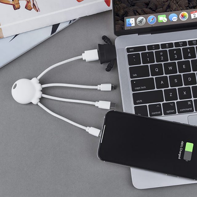 Octopus: El cable multi-conector sostenible y personalizable - Maelan